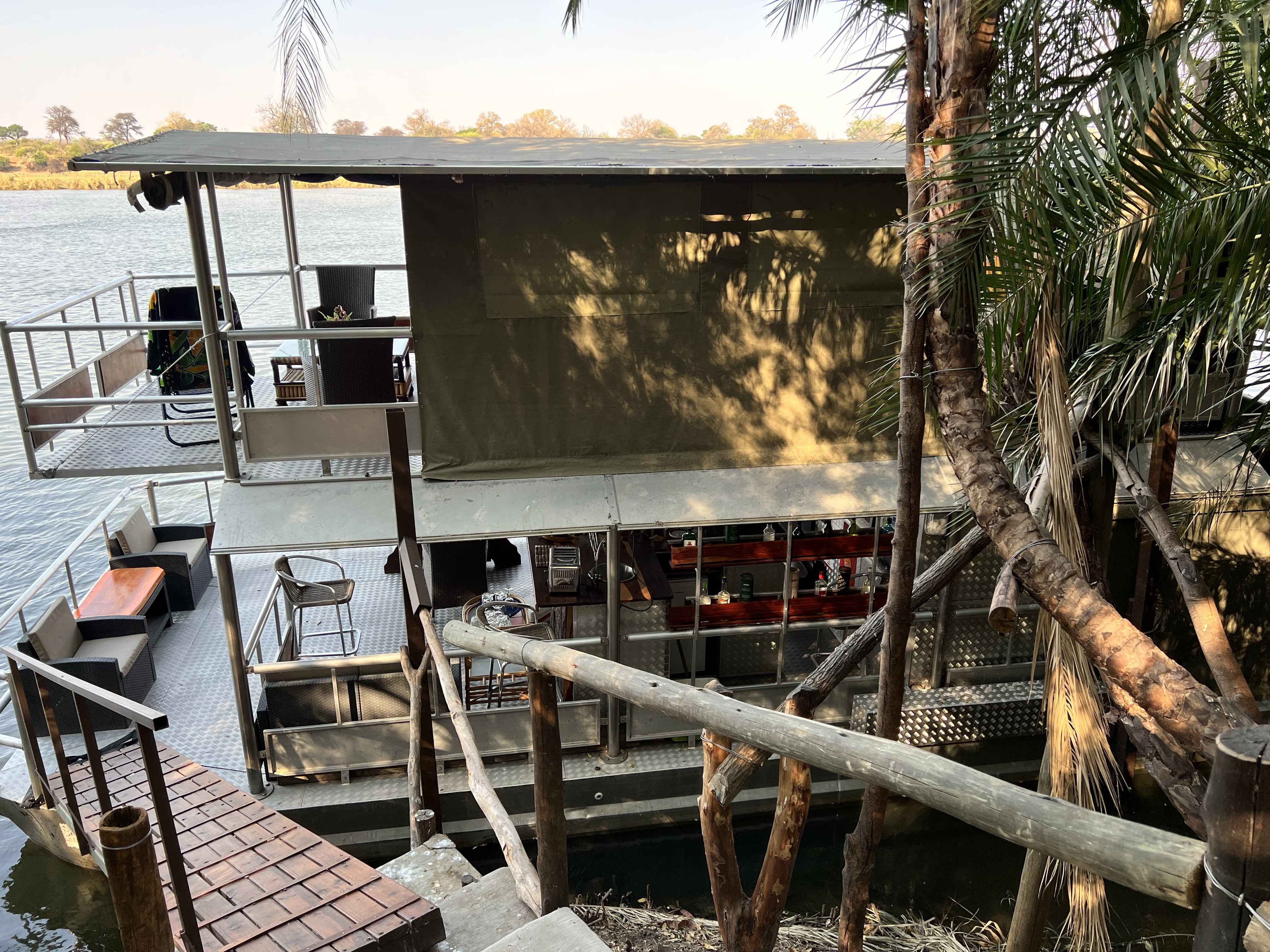 Mahangu Safari Lodge - accommodation Divundu, near Okavango river